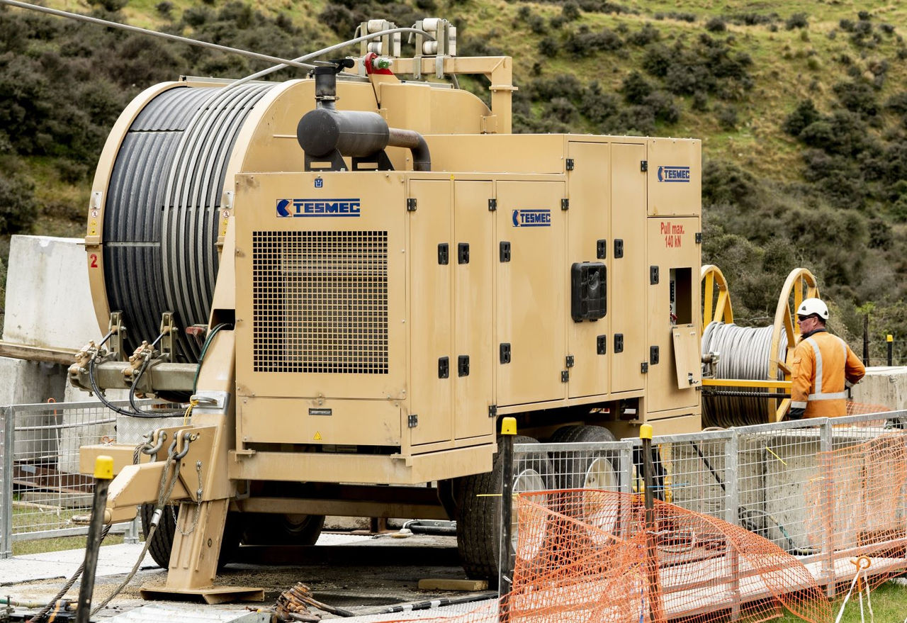 Ventia delivers reconductoring project utilising Australian first ...